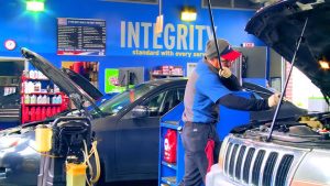 Express Oil Change Prices 2024 – Cost for Full Synthetic, Blend, High ...